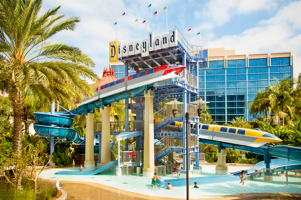 Disneyland Resort Brochure WDTCDisneyland Resort Vacation Package